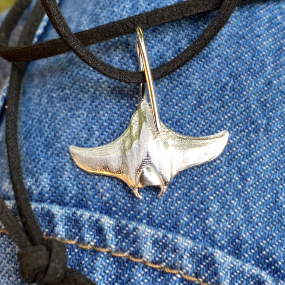 Sterling Silver Manta Ray Pendant – Caroline Brook Jewellery