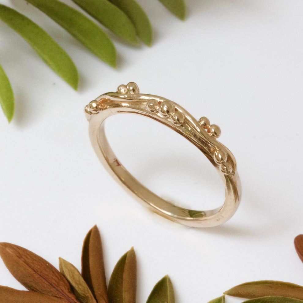 Nature Wavy Vine Ring, Vine and Berry Wedding Ring – Caroline Brook ...